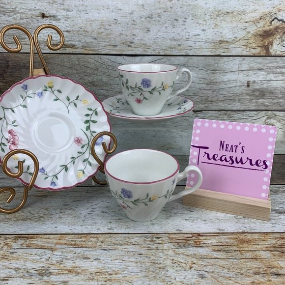 Johnson Brothers | Dining | Johnson Brothers Summer Chintz Julie ...